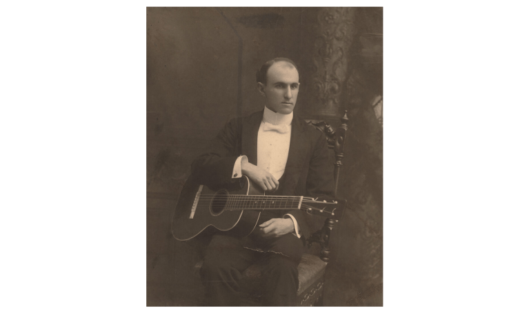 Cornelius Daniel Schettler (1874-1931) – No-Nail Guitar